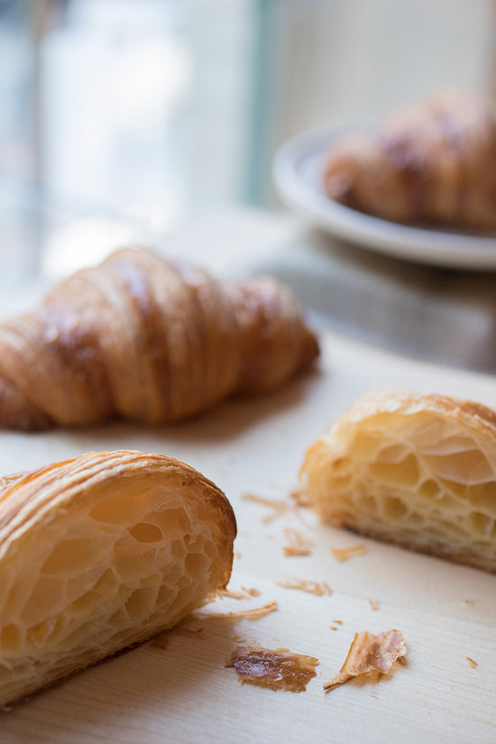 Croissant au Beurre (Box of 4)
